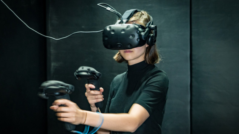 VR Plus - Virtual Reality Experience - Melbourne - Epic deals and last ...