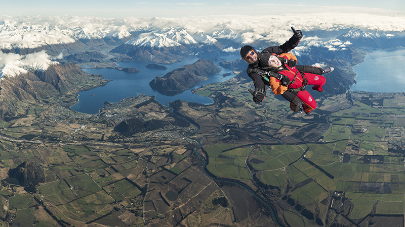 Skydive Wanaka - 9,000ft Tandem Skydive - Epic deals and last minute ...